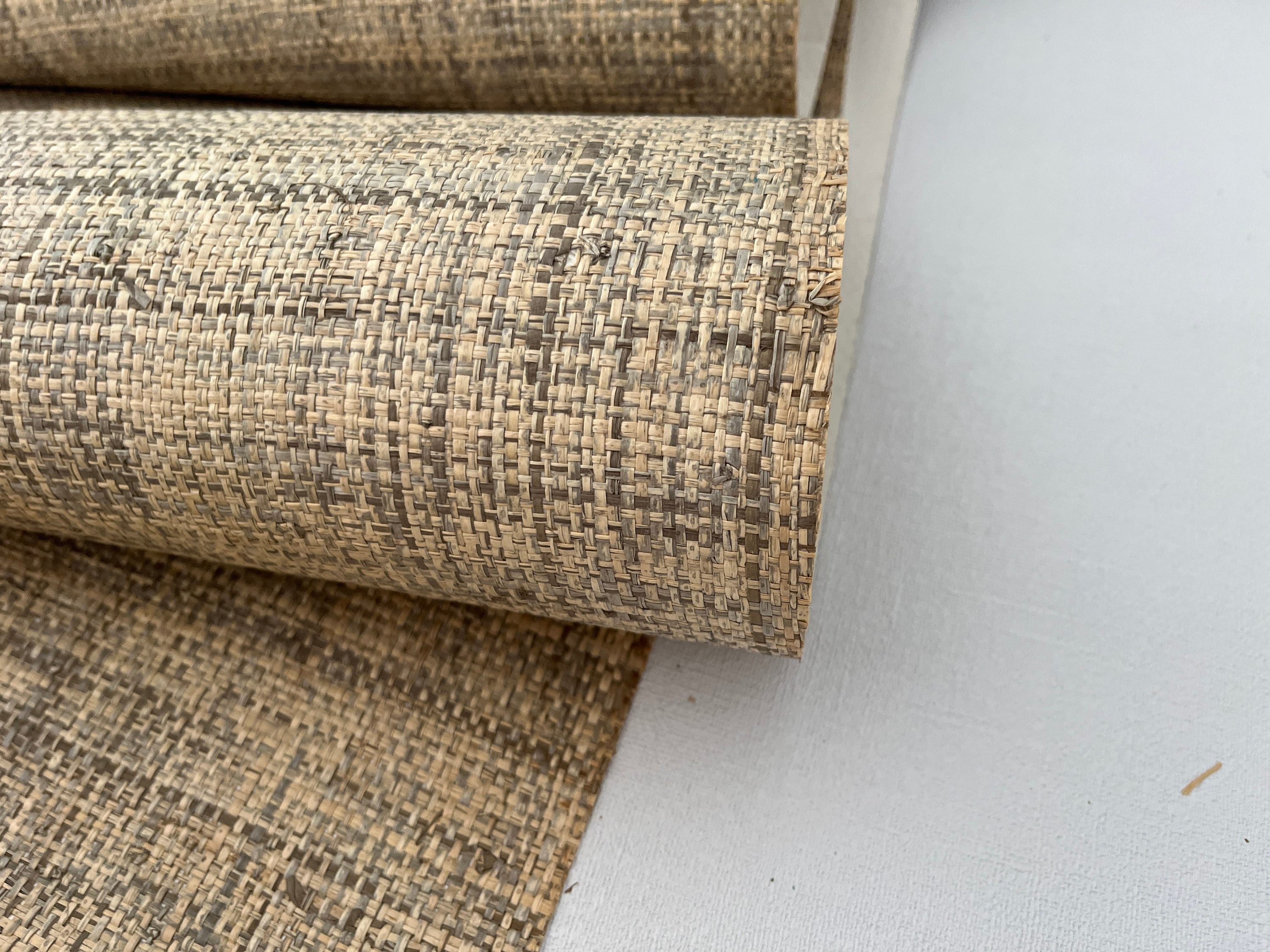 Real Raffia rough Wallpaper Natural Grasscloth fibers in beige with da ...